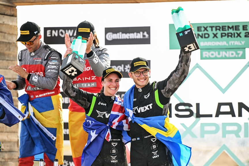 Veloce Racing keep title hopes alive with successes in Sardinia - News ...