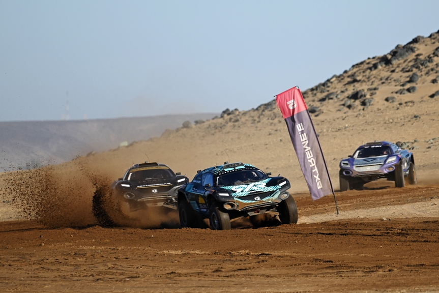 RXR top nail-biting Round 2 Qualifying at the Desert X Prix - News ...