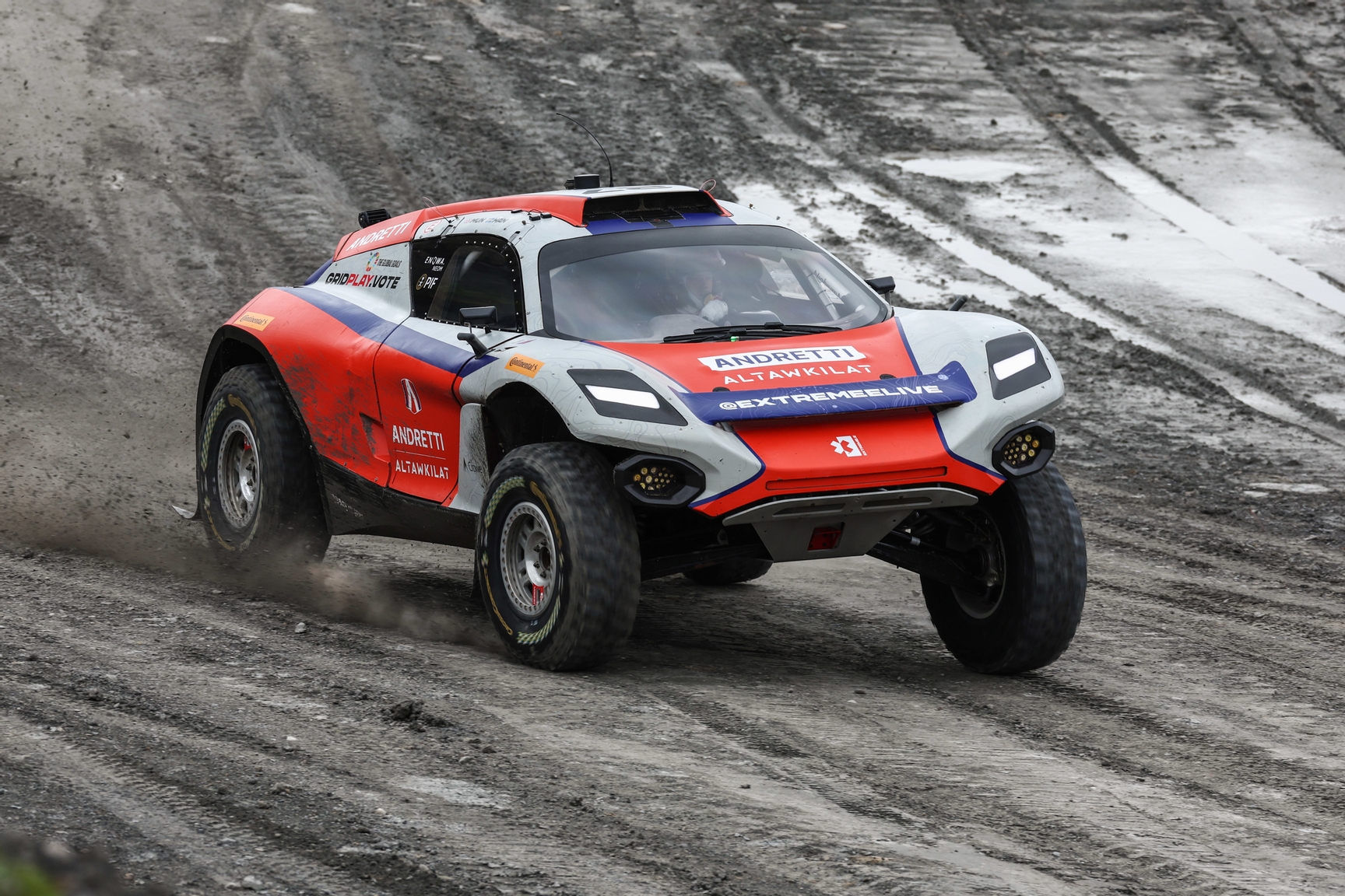 Andretti Altawkilat and E.ON Next Veloce Racing strike first in Hydro X ...